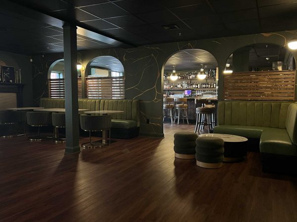 La Piazza Wine & Martini Bar and Lounge